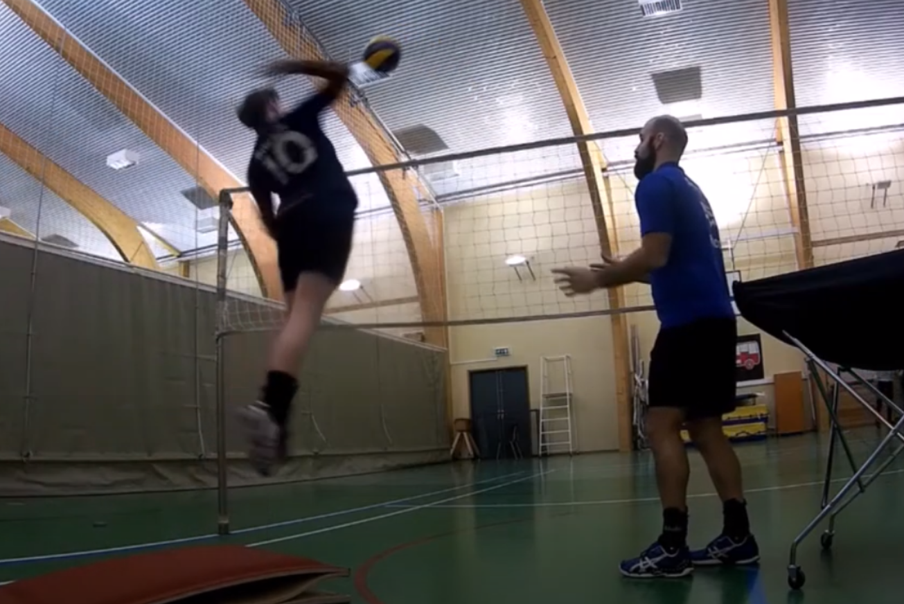 Iniciación a la técnica de ataque – Nuestro Voley